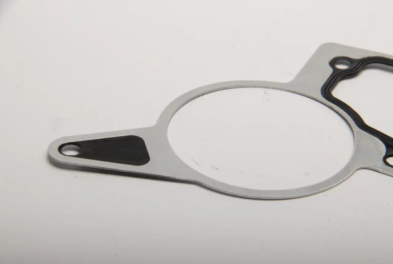 Прокладка насоса вакуумного на Транзит - 1731754 - Ford | Купить в ...